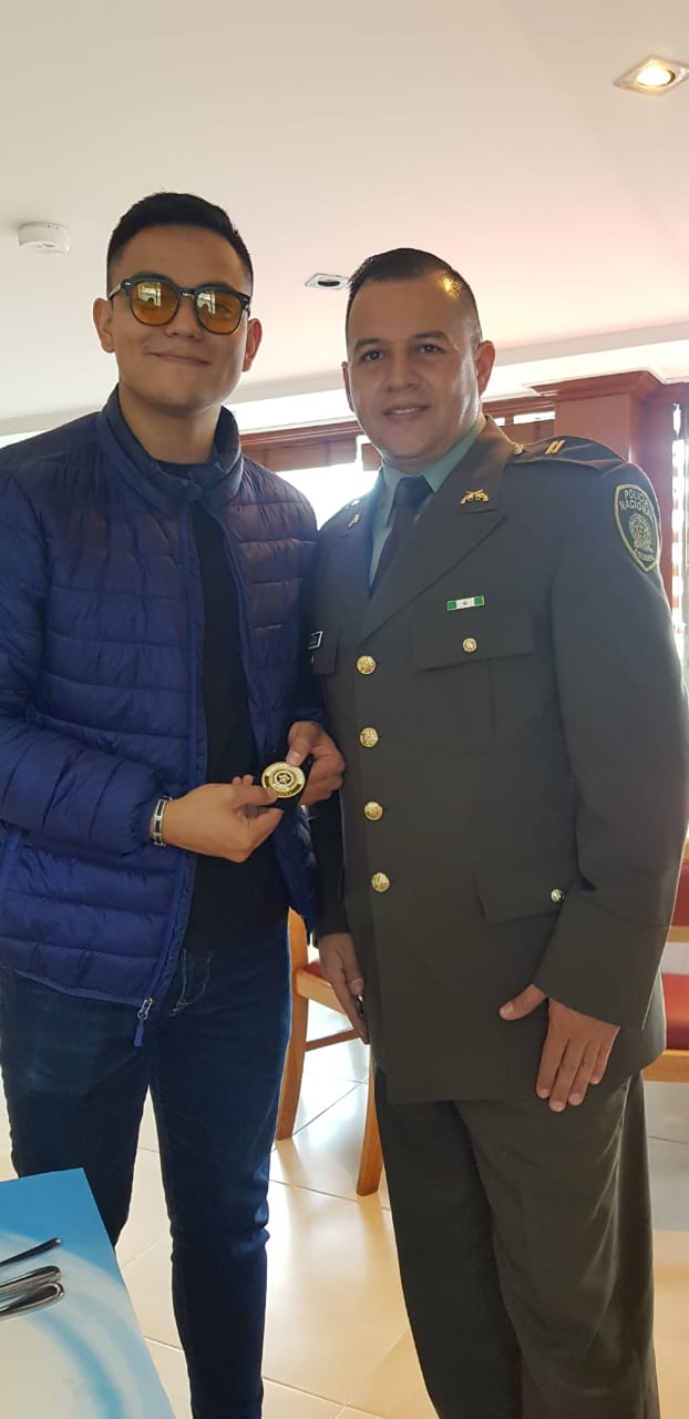 BARBARITA LA CUCHI HUMORISTA DE LA T.V. AHORA TENIENTE