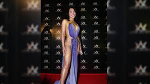 «INTELIGENCIA ARTIFICIAL» COPIO EL VESTIDO DE ANA DEL CASTILLO EN LOS UPAR AWARD